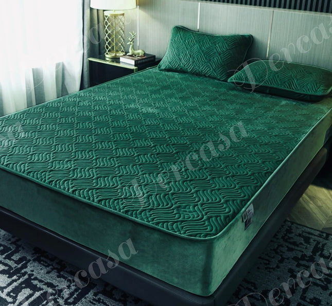 Husa / Topper cu elastic + 2 fețe de pernă – DerCasa