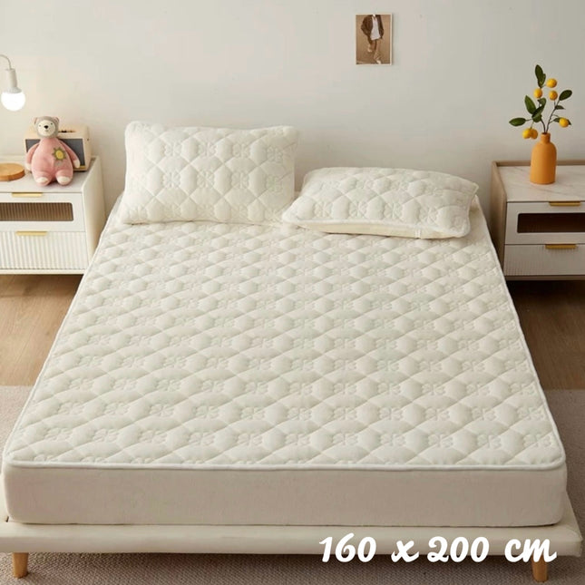 Husa / Topper cu elastic + 2 fețe de pernă – DerCasa