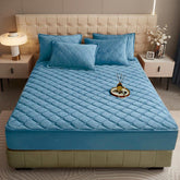 Husa / Topper cu elastic + 2 fețe de pernă – DerCasa